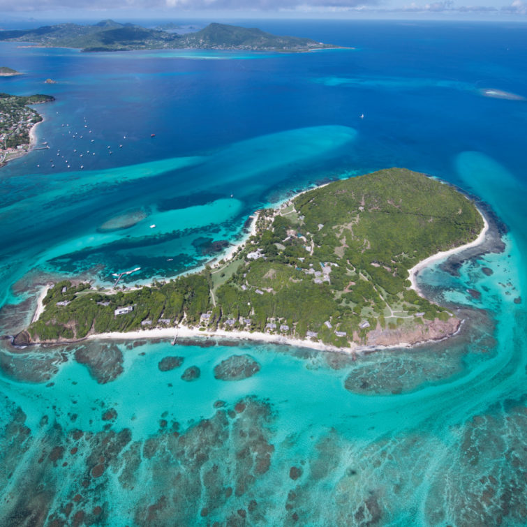 Homepage Private Charters - Mustique Airways