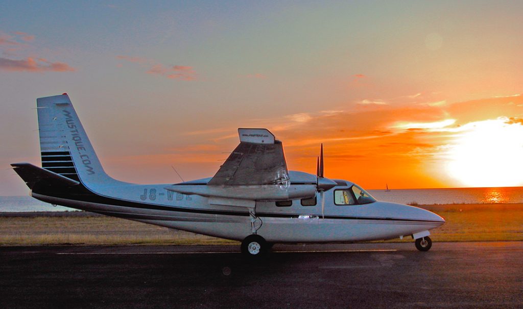 Contact Us - Mustique Airways